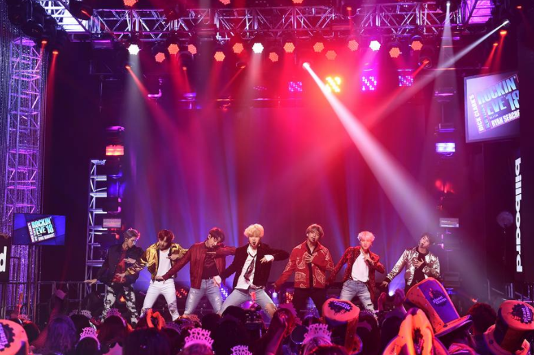 [포토]방탄소년단,NYRE 무대로 2017년 마무리 해…'사랑해요 아미'